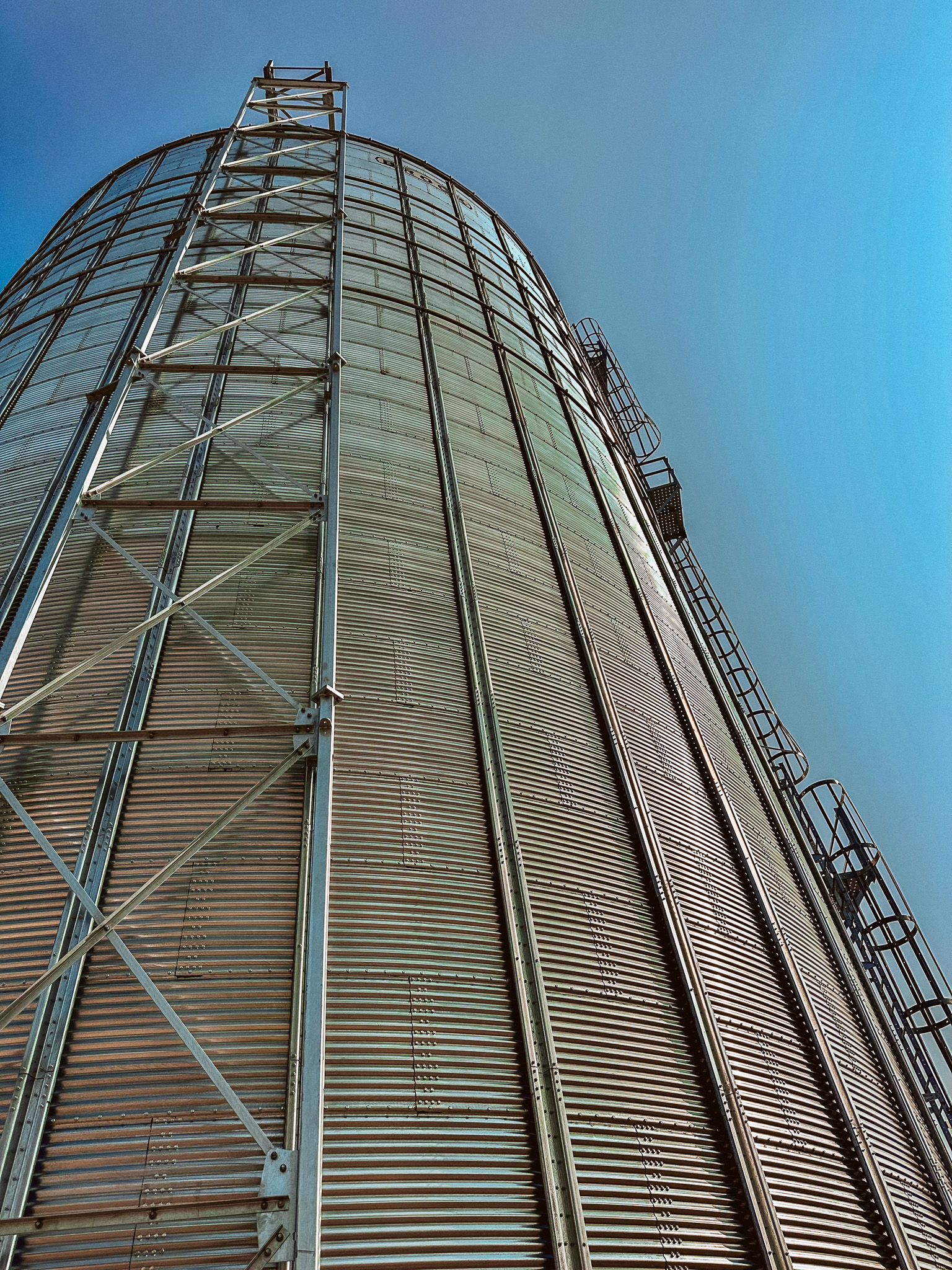 Support Towers for Agricultural Systems | Agri Systems Inc